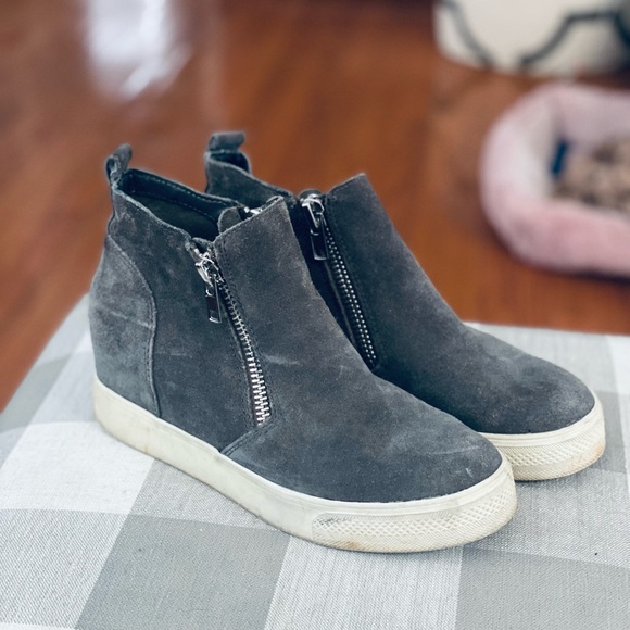 Steve Madden | Shoes | Steve Madden Gray Wedge Sneakers With Zippers ...